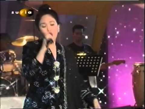 Azlina Aziz - Indahnya Beraya Di Desa