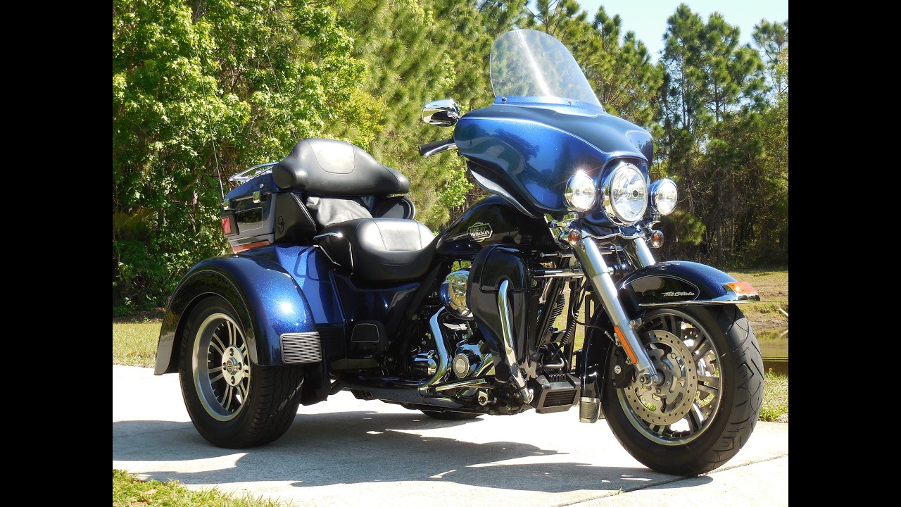 2012 HARLEY ULTRA TRI GLIDE BIG BLUE PEARL ONLY 5K MILES AMAZING ...