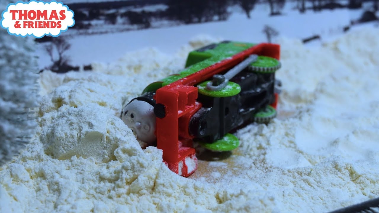 Percy Comes OFF The RAILS! | Panicky Percy | Thomas & Friends | Scene ...