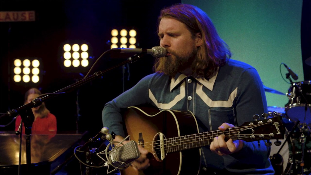 Ewan Currie - Baby I Love You (LIVE) from The Ewan Currie Show - YouTube