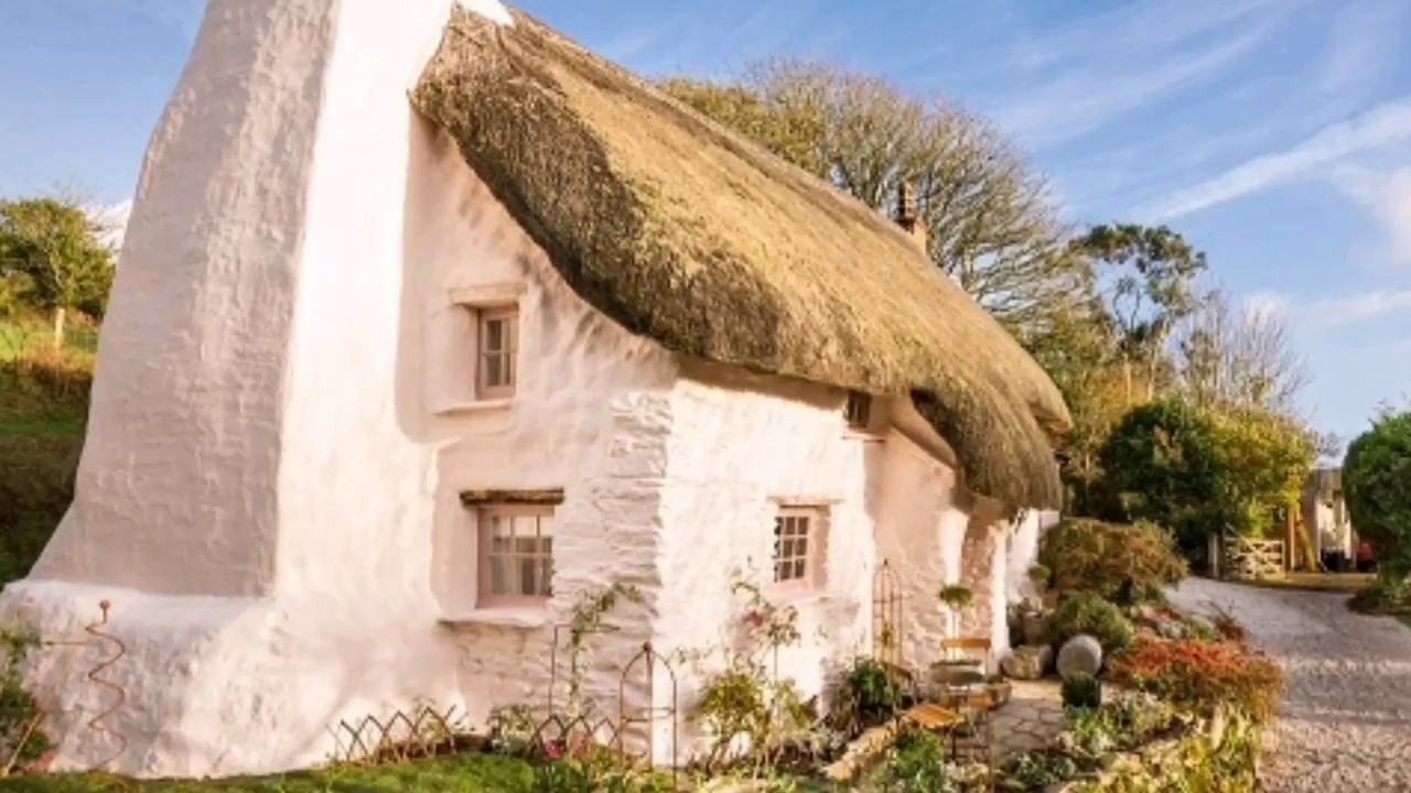 Amazing!The Fable: an English Tiny House Straight Out of a Fairytale ...