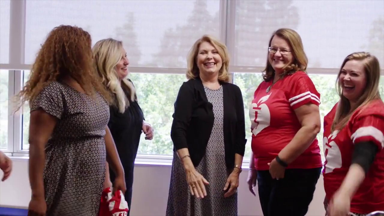 2017 Volunteer Advocate of the Year - Connie Kerr - YouTube