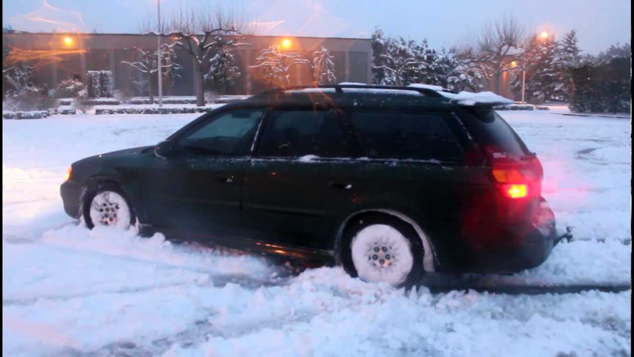 Donuts in a Subaru Legacy GT Wagon - YouTube