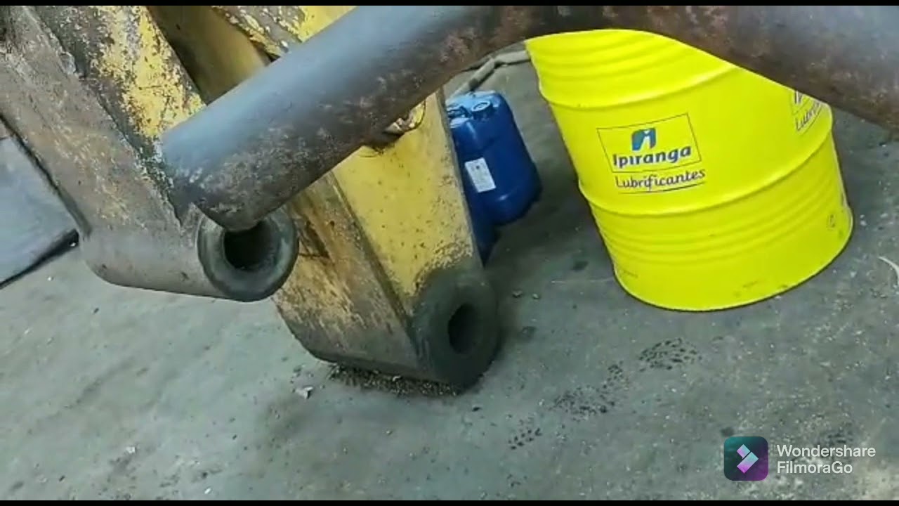 funcionando o motor MERCEDES BENS OM 366 LA - YouTube