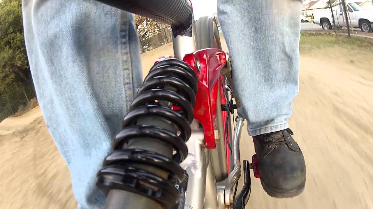 Fox DHX 4.0 on a Specialized Big Hit 3 - YouTube