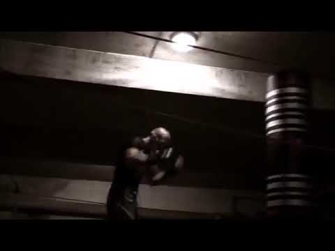 Entrena Mc Razo ft. Desconocido - YouTube