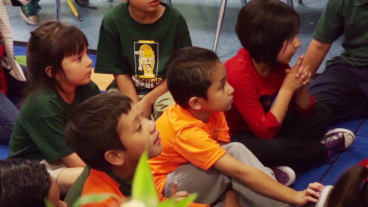 Escuela Popular: Classrooms - YouTube