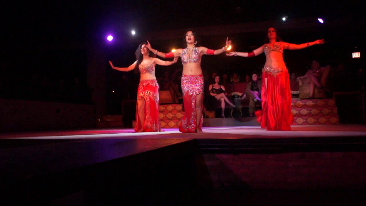 Safire Belly Dancers Of Chicago Performing With Internationally