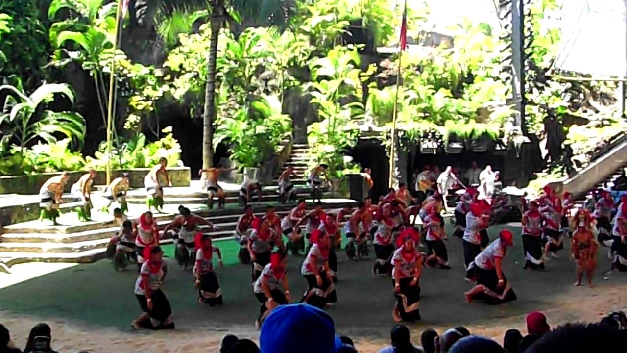 2010 RHS Samoan Club Pt 4 - YouTube