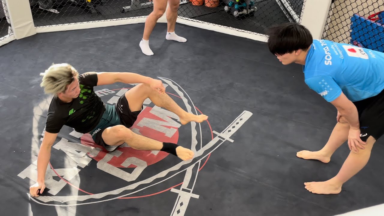 Grappling - Shoot boxer vs. Genius wrestler | Saito Kaikan 2022 - YouTube