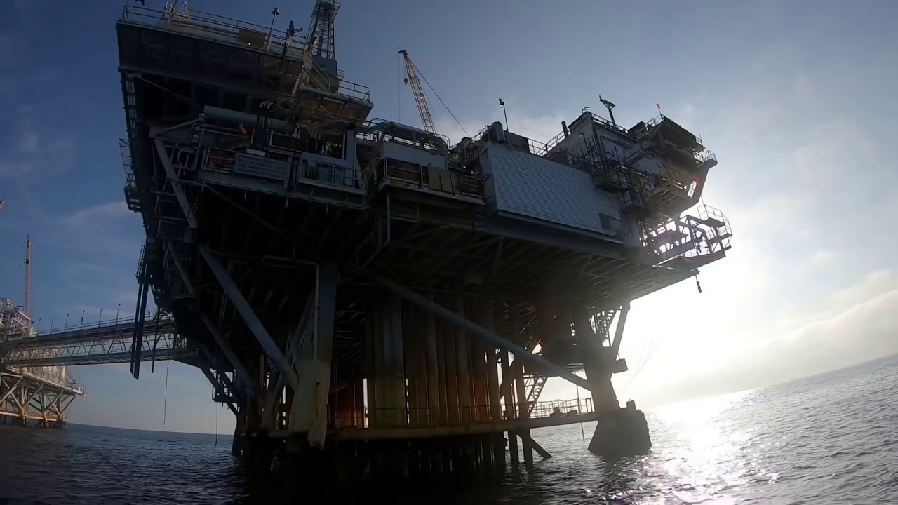 Oil rig diving, 2/15/2020 - YouTube