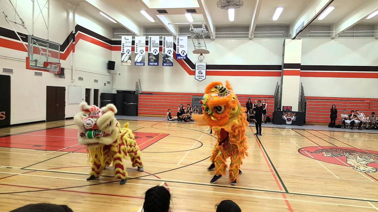 McNally Lion Dance | Open House 2016 - YouTube