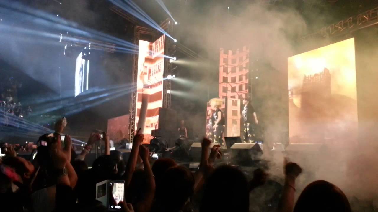 Ending 2NE1 AONMANILA MOA ARENA 05/17/14 - YouTube