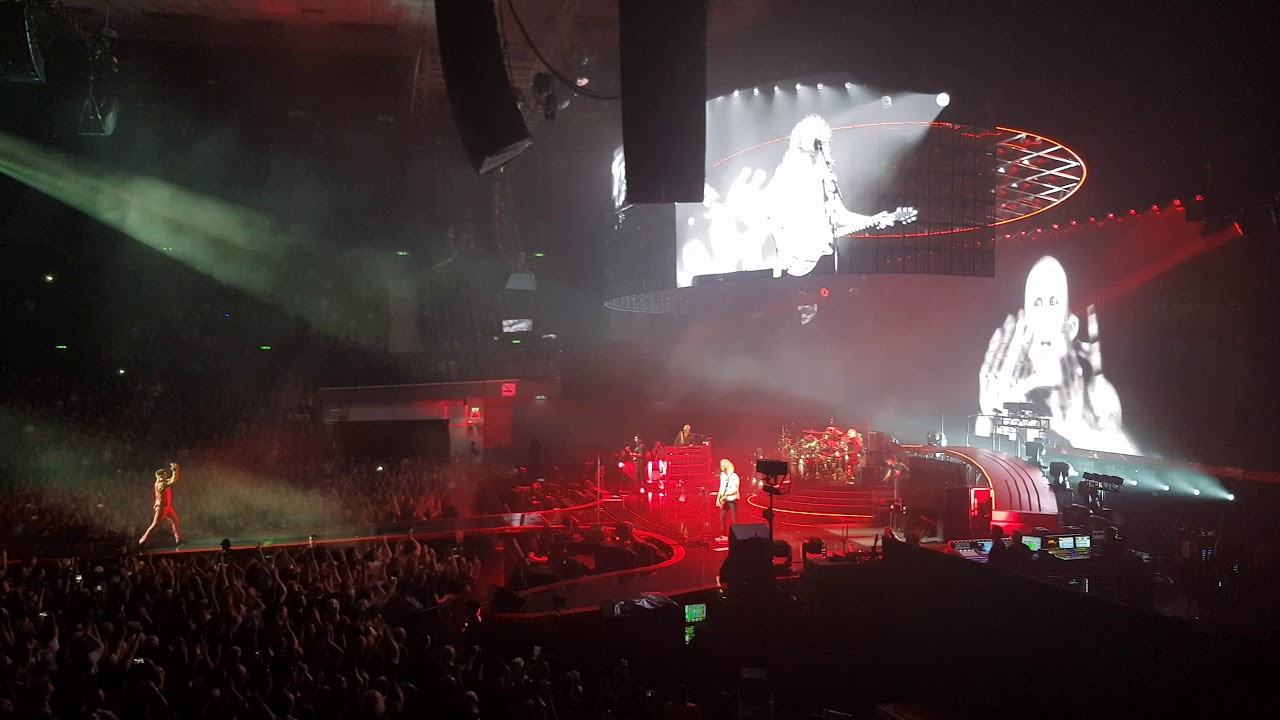 Queen - Radio Gaga - YouTube