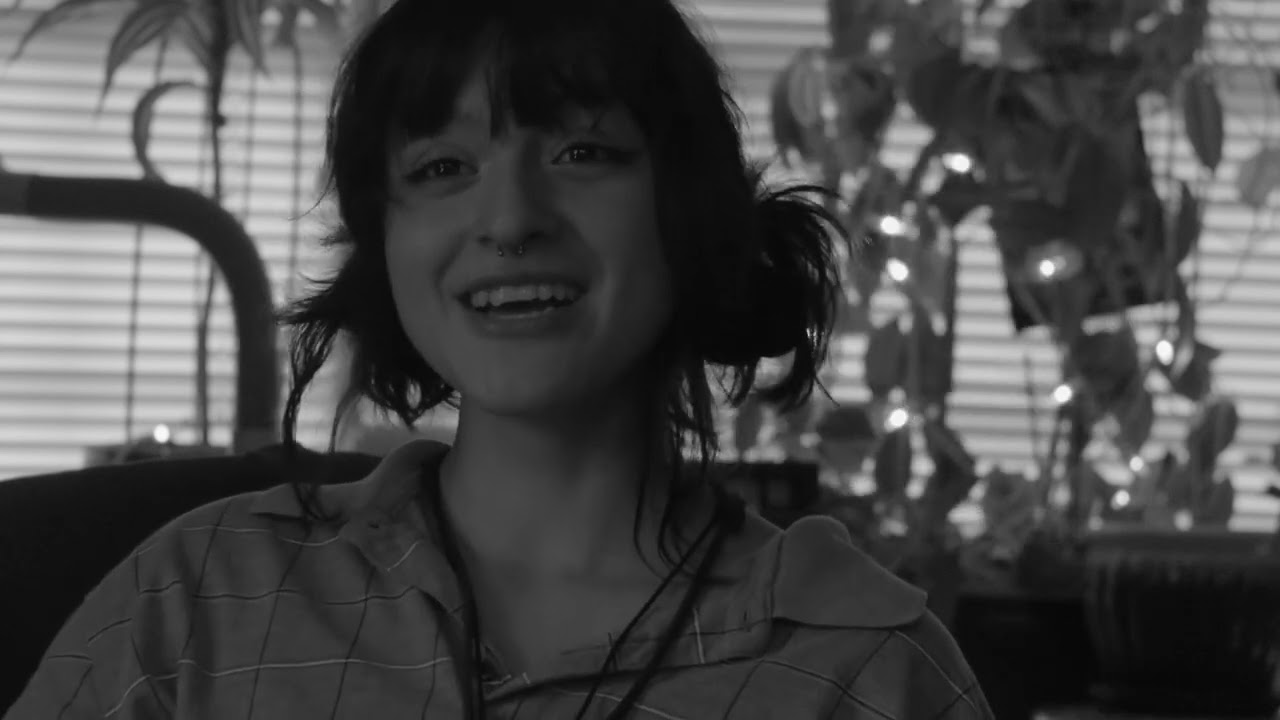 Arabella's Story About A Guy That Made A Movie About Her - YouTube