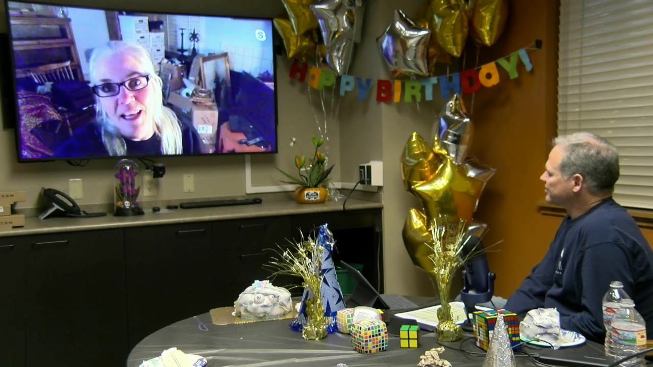 Susan Gerbic and Brian Dunning: Skeptoid 13th Birthday Interview - YouTube