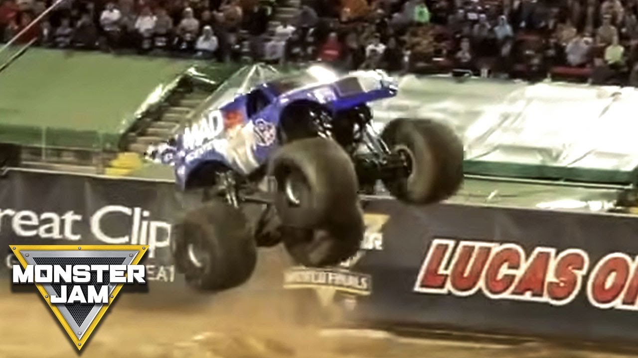 First Ever Monster Truck Front Flip by Lee O'Donnell | World Finals 18 ...