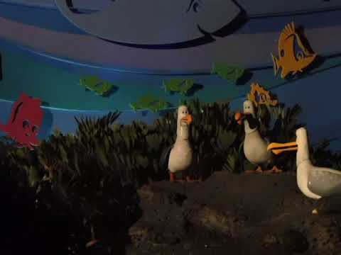 Finding Nemo Mine Seagulls at Disney's Epcot - YouTube