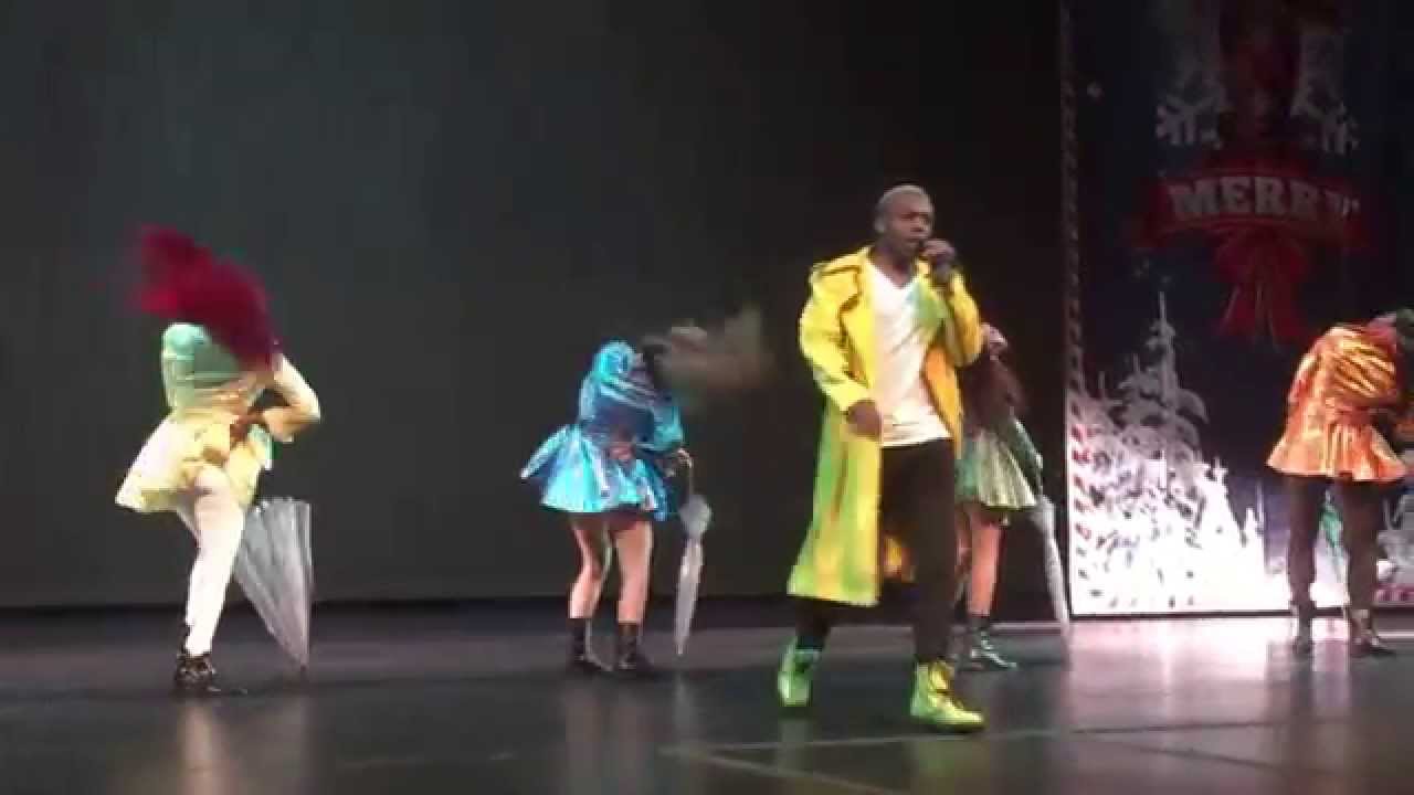Todrick Hall's Twerk the Halls: Twerking in the Rain - YouTube