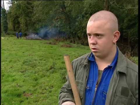 STRIP TEASE - Tout salaire mérite travail