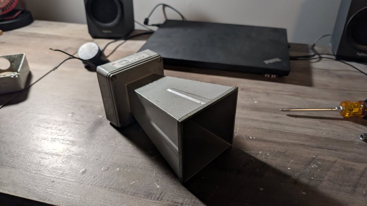Short unboxing of Federal Signal Vibratone 350 Single Projector (120V ...