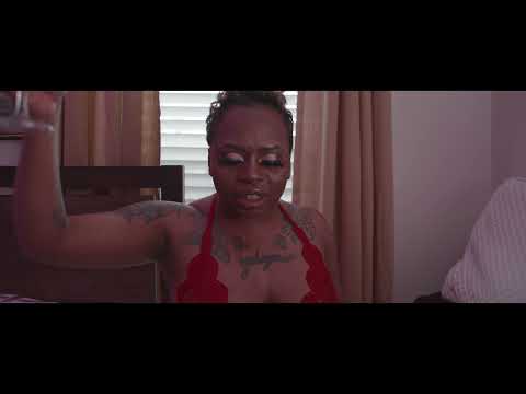 JANET RED -IM OUT- directed by @tydroelite