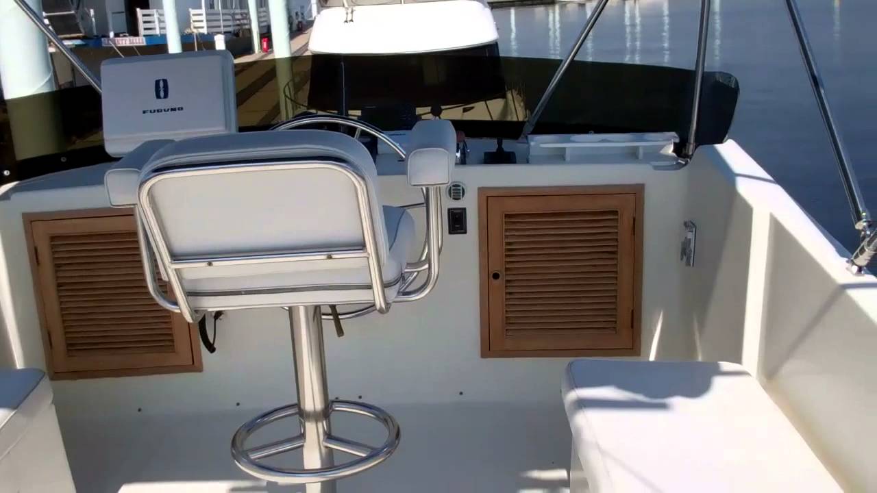 2003 34' Mariner Trawler Offered by MarineMax - YouTube