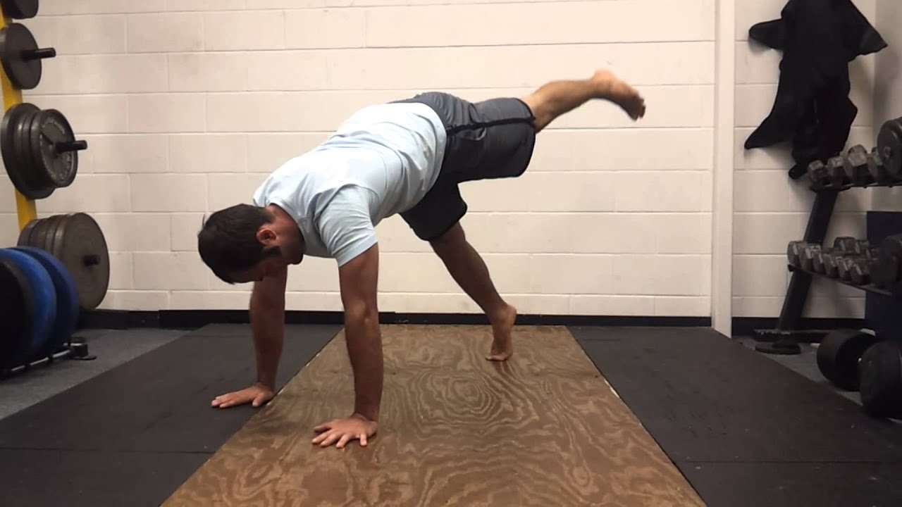 Ankle Mobility Warm Up - YouTube