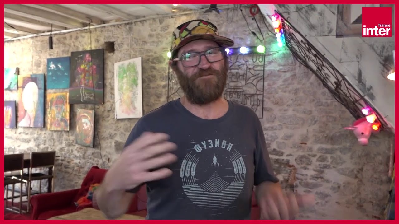 Rendez-vous place du marché à ... Clisson avec Julien Jobard - YouTube