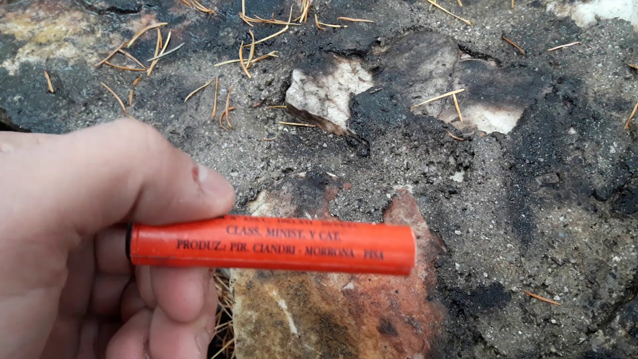 Petardo *MAGNUM* Originale Testanera - YouTube