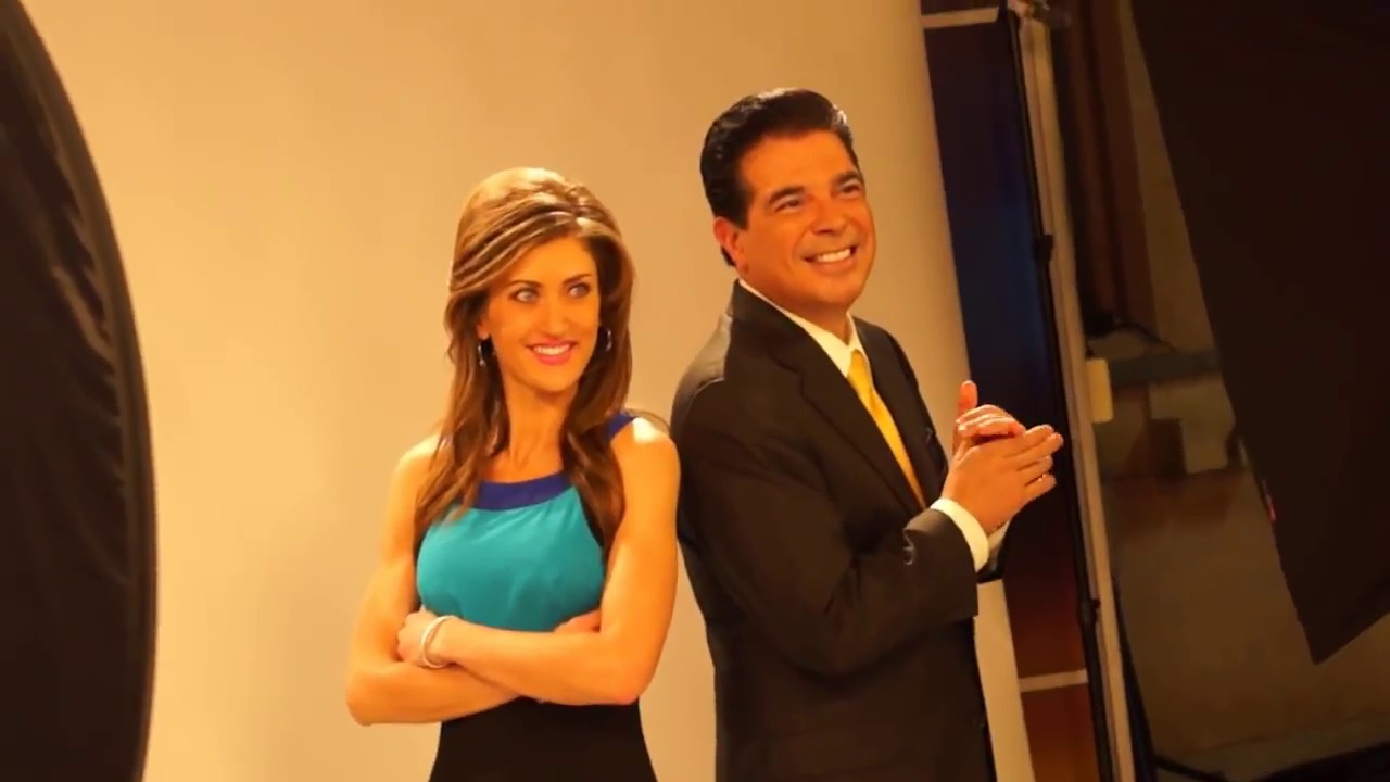 Scott Photography Behind the scenes News Anchor headshot shoot - YouTube