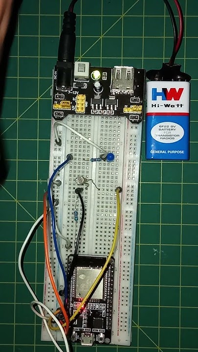 Use a photoresistor to control a LED #shorts - YouTube