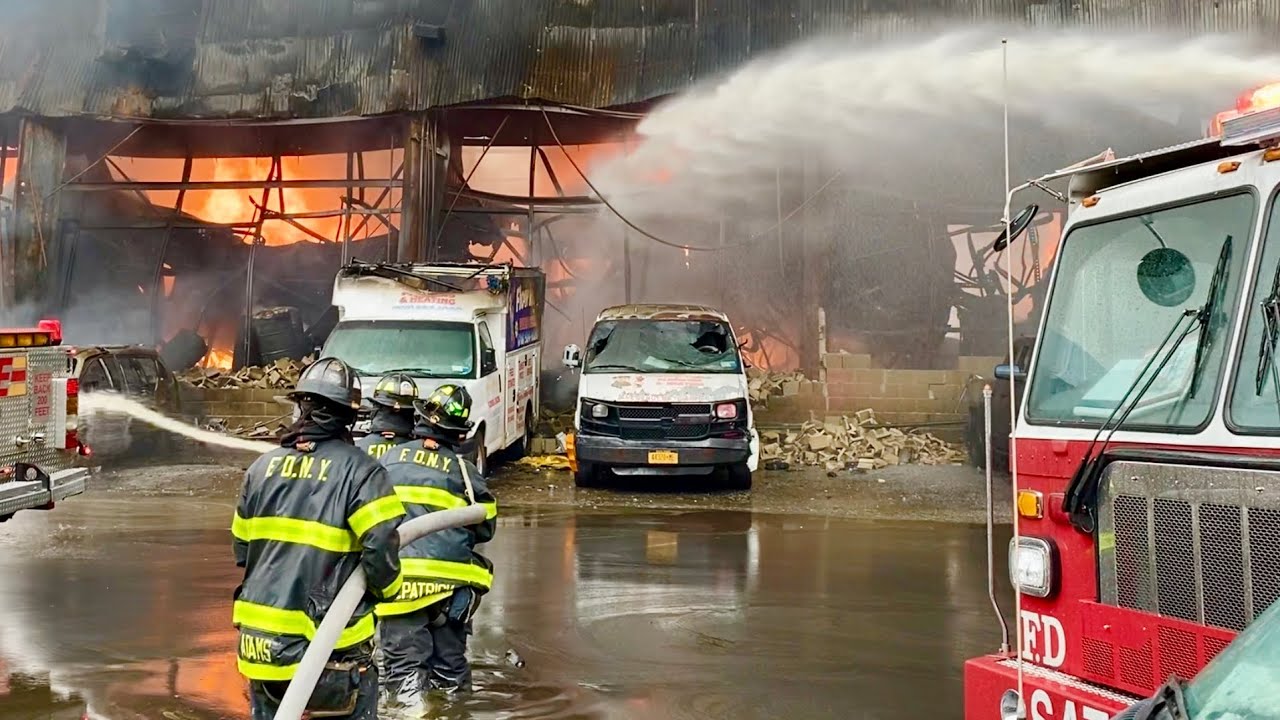 FDNY 🔥 Staten Island 🔥 5th Alarm 10-80 10-86 Box 1150 Heavy Fire in a ...