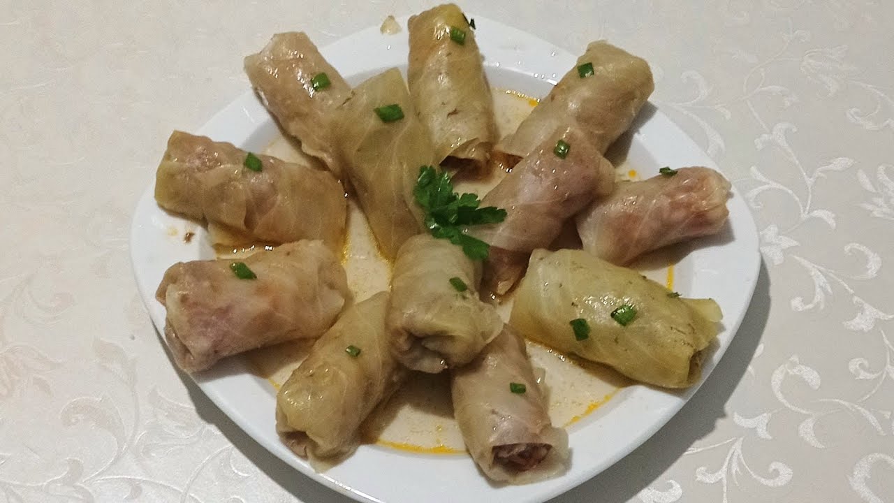 Kələm dolması //kelem dolmasi hazırlanması - YouTube