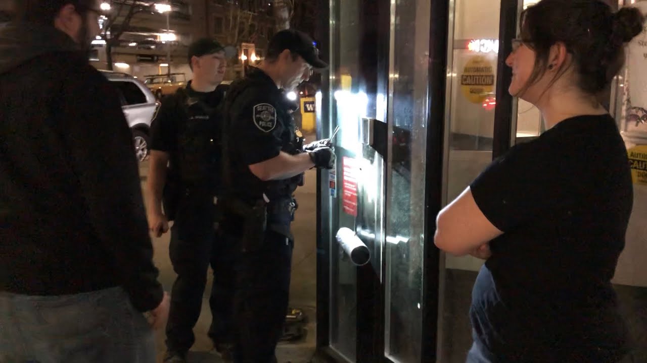 Suspicious: “COP WITH BURGLARY TOOL KIT” WHERES THE BURGLAR? First ...