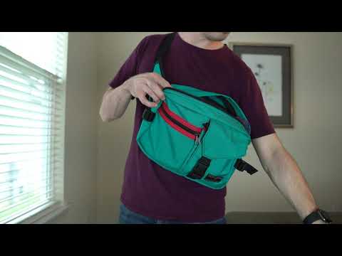 Tom Bihn Le Grand Derriere Review