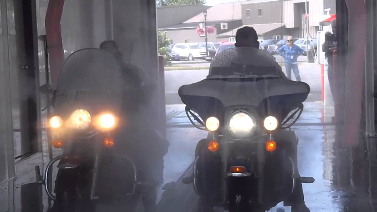 motorcycle + car wash - YouTube