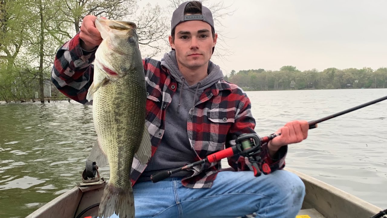 Bass Fishing in Southern Wisconsin - YouTube