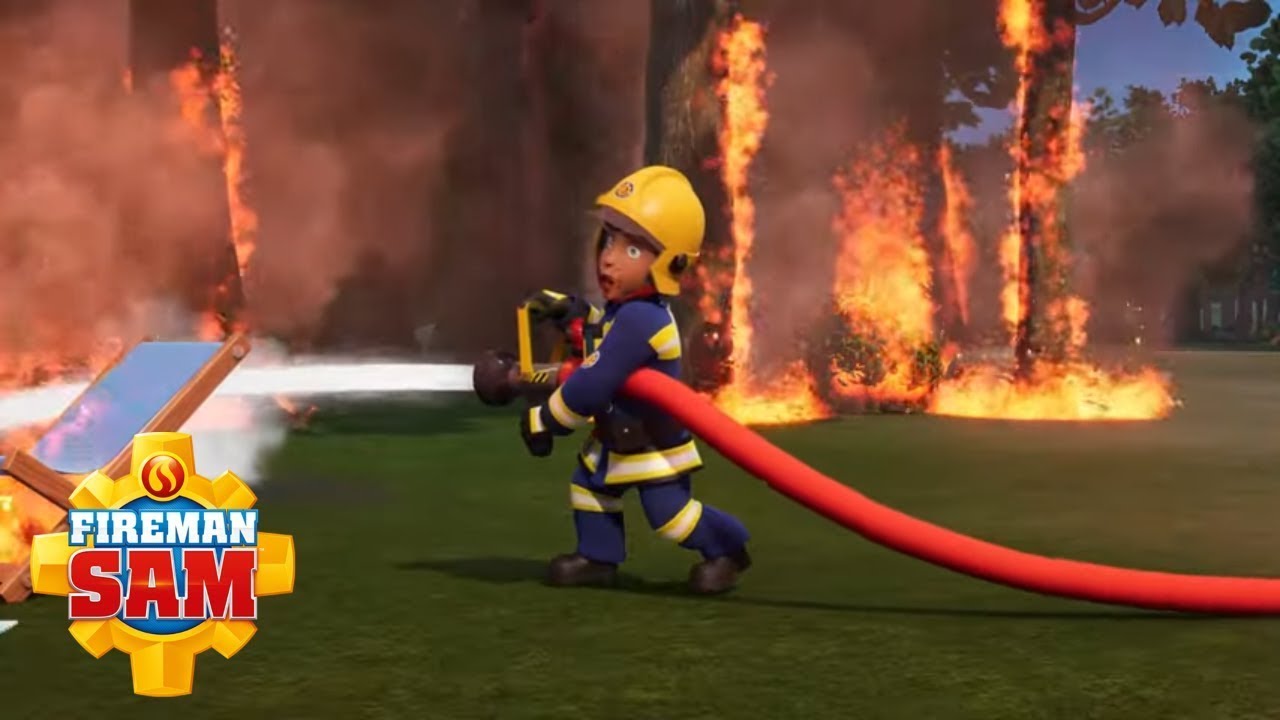 Ellie Fights a Big Fire🔥 | Best Of Fireman Sam Season 14 | 1 hour ...