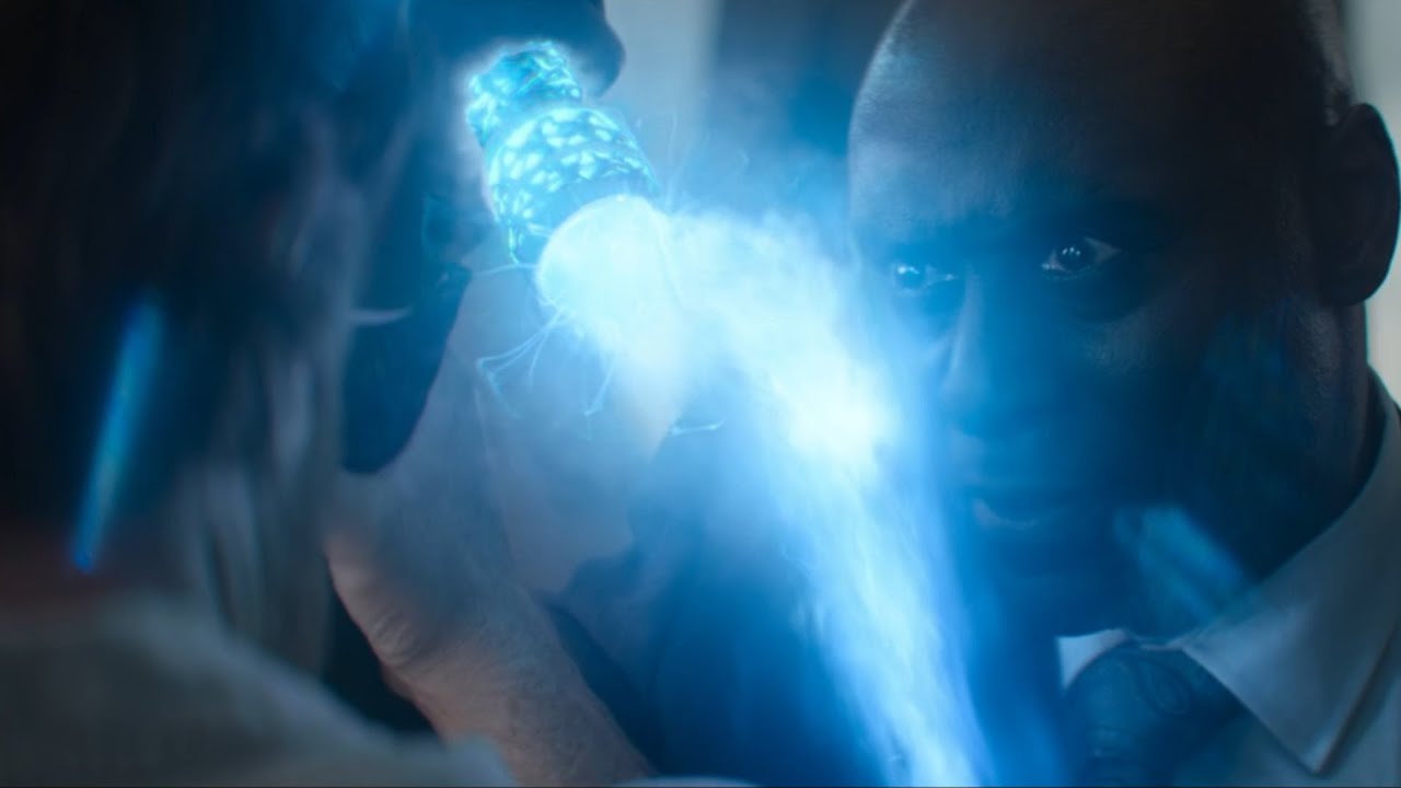 Poseidon Saves Percy from Zeus Lightning Bolt and Loses the War - YouTube