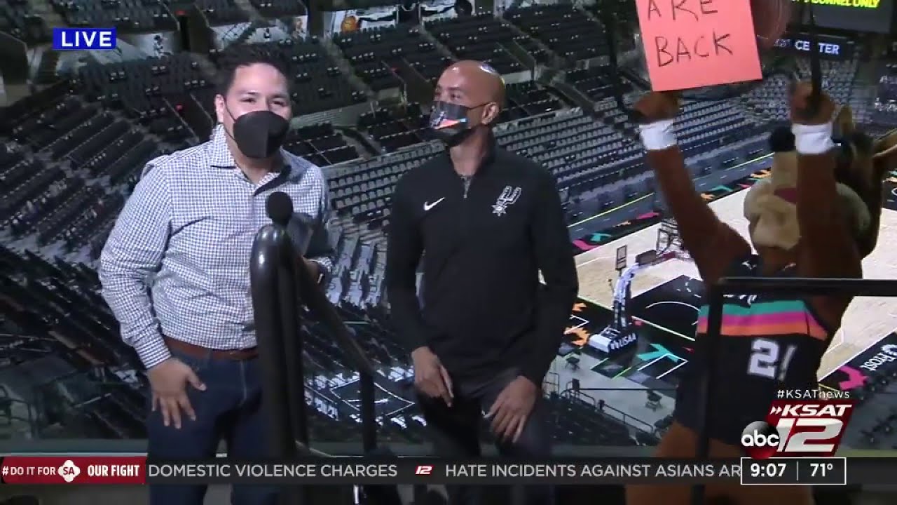WATCH: Spurs Coyote, announcer Chuck Cureau makes appearance on GMSA at ...