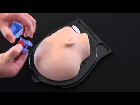 Applying the iTClamp to a scalp laceration - YouTube