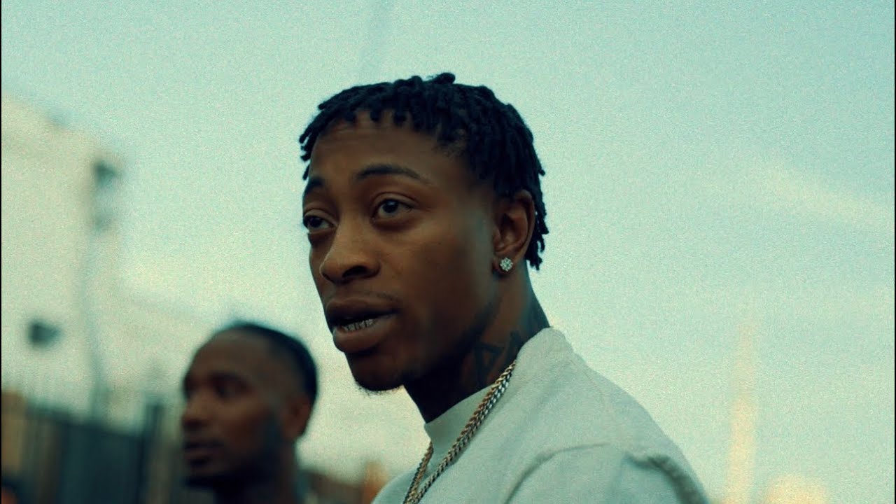 Capolow X Rizzoo Rizzoo - I Got The Biotch (Official Music Video) - YouTube