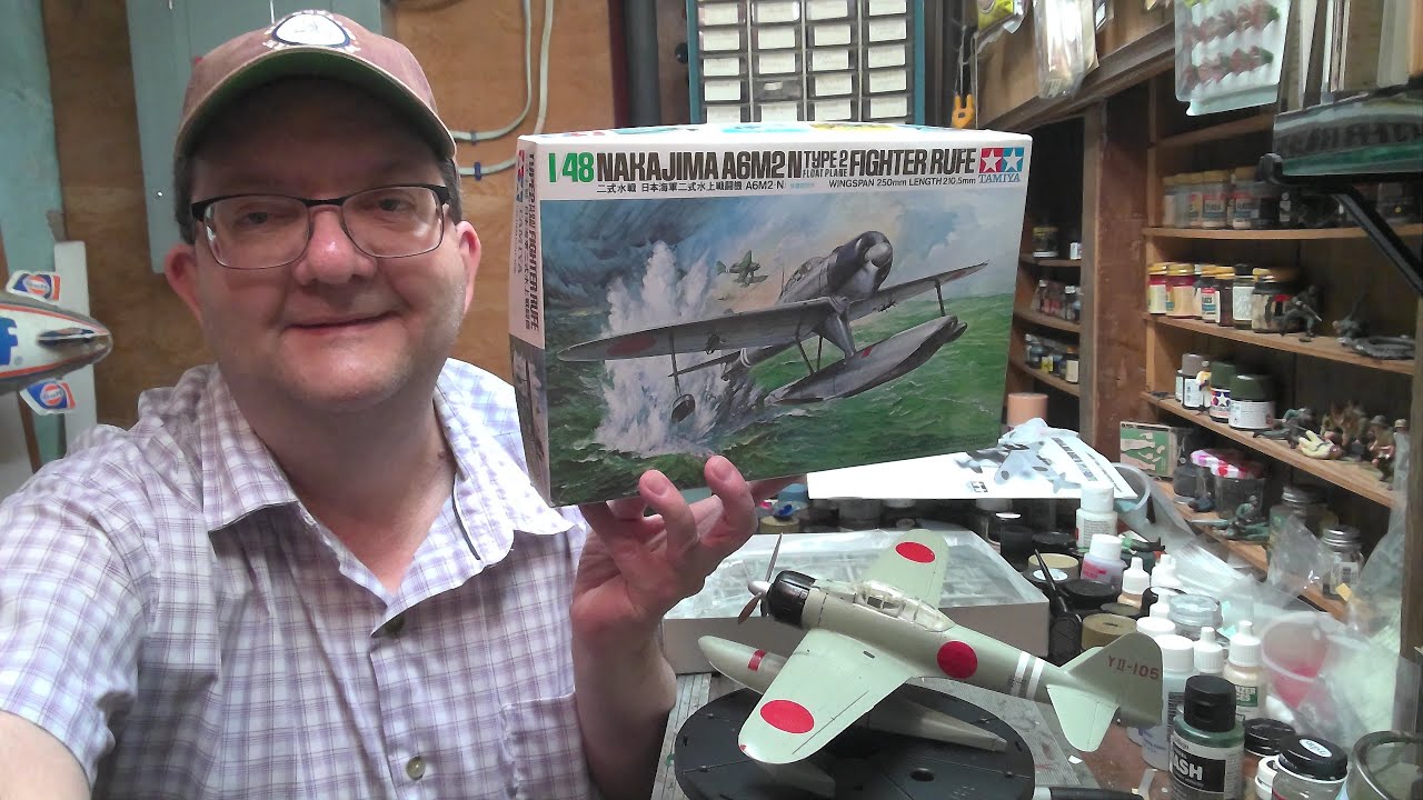 Model Building - A6M2-N Rufe float plane - YouTube