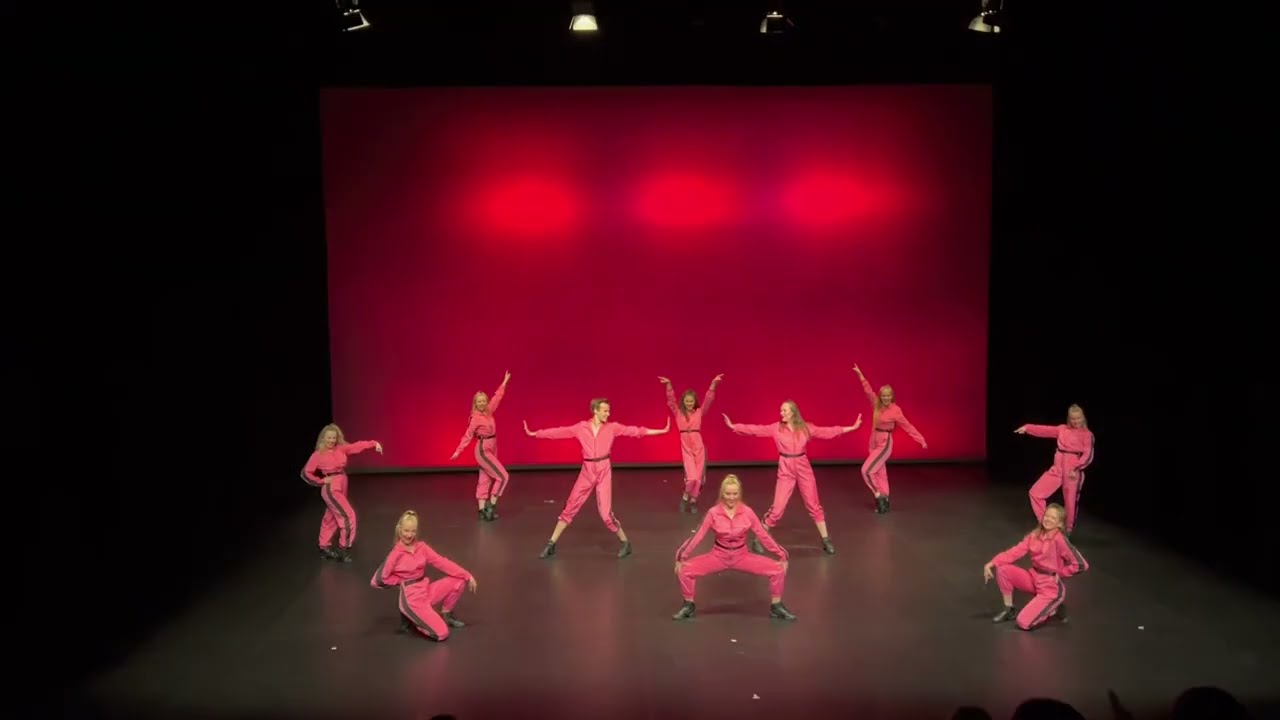 Empowerment - Barcelona Dance Awards 2022 - YouTube