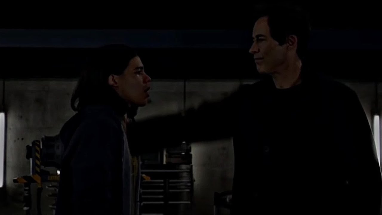 Eobard Thawne ||Reverse flash flash kill Cisco 1x15 4K ultra hd - YouTube