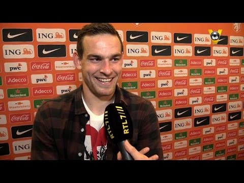 Waarom draagt Vincent Janssen geen sokken? - VOETBAL INSIDE