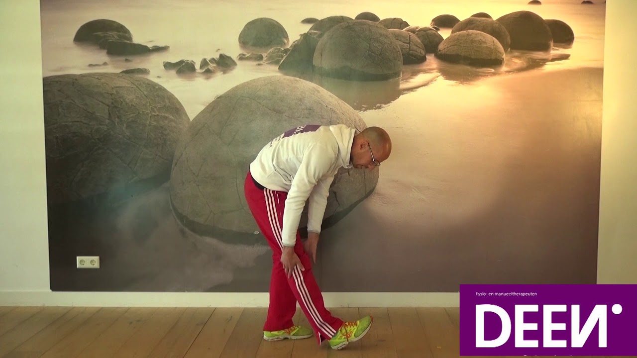 Dynamisch rekken hamstring - YouTube