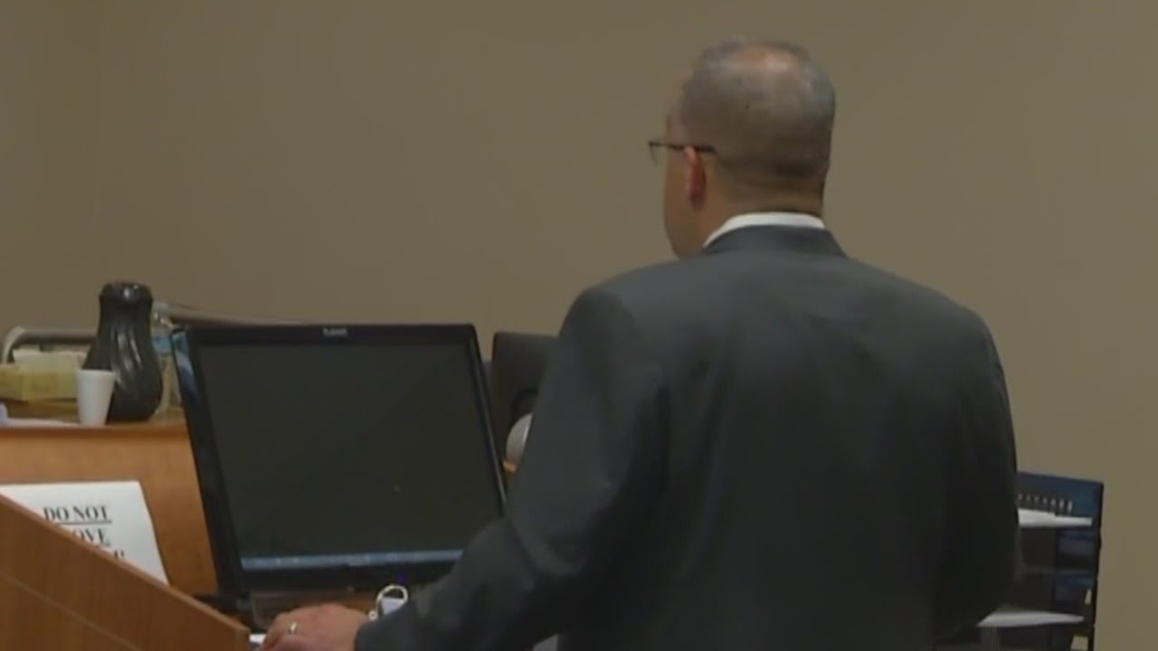Defense questions APD lead investigator on James Boyd killing - YouTube