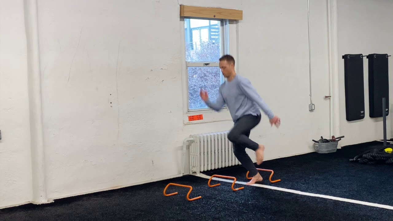 Hurdle Single-Leg Forward Hop & Stick - YouTube